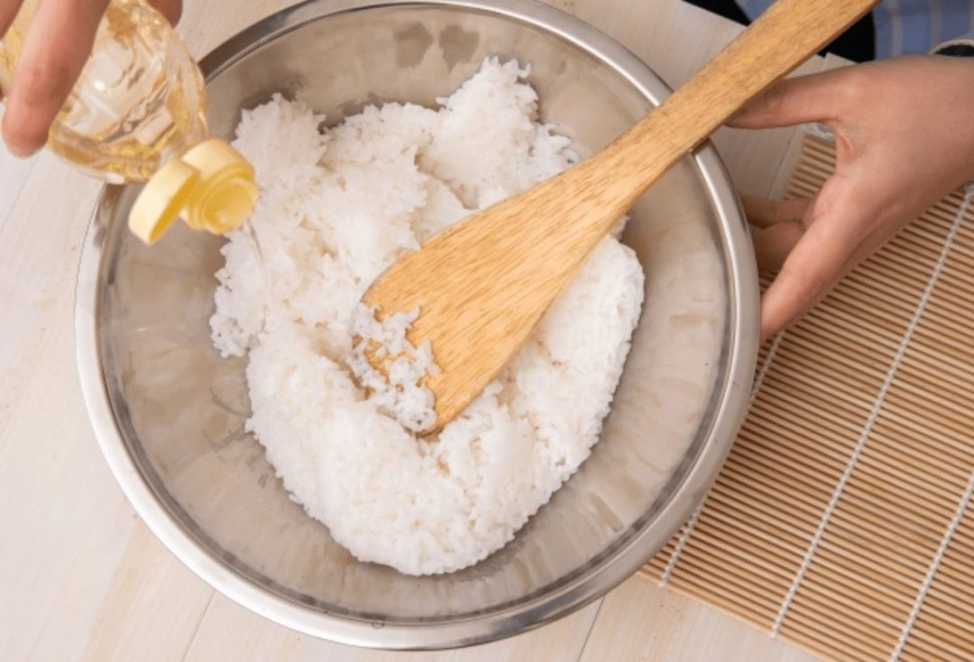 3 Must-tries on Fushimi Inari Temple & Inari Sushi Roll