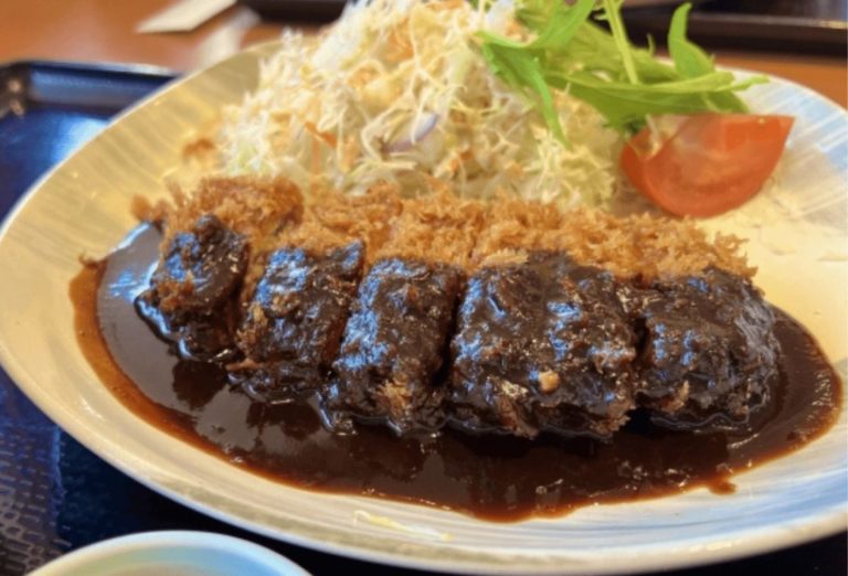 3 Must-tries on Nagoya Castle & Unagi Kabayaki